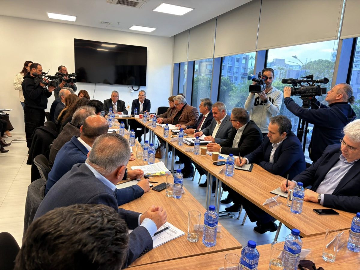 Πρώτη συνεδρία του Εργατικού Συμβουλευτικού Σώματος – SEK